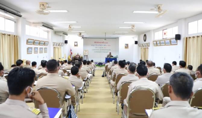 บ้านเมือง - รองผู้ว่าฯสุราษฎร์ เน้นย้ำกำนันผู้ใหญ่บ้าน มุ่งมั่นพัฒนา ...