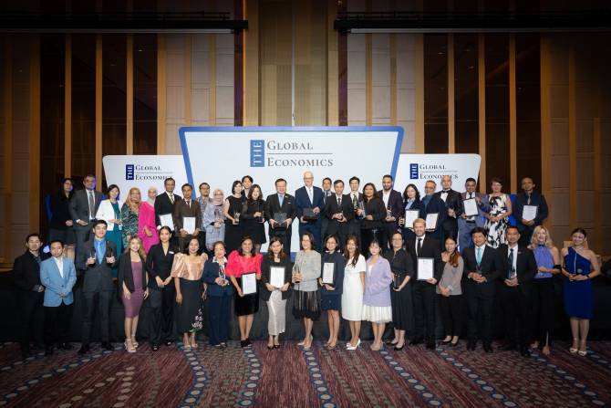 บ้านเมือง - Global Economics Awards ค่ำคืนสุดยิ่งใหญ่เชิดชูความเป็นเลิศ ...